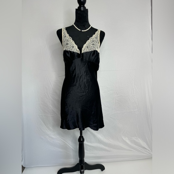 Victoria's Secret | Dresses | Vintage Victorias Secret Large 0 Silk ...
